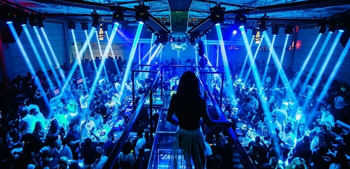 The "Splavs", Belgrade's floating river clubs | GdeIzaci.com